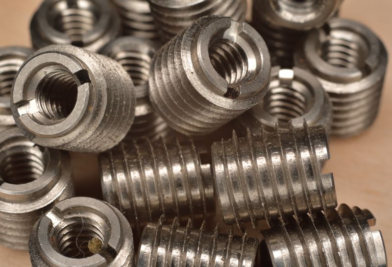 Fine vs. Coarse Threaded Fasteners Fine vs. Coarse Threaded Fasteners